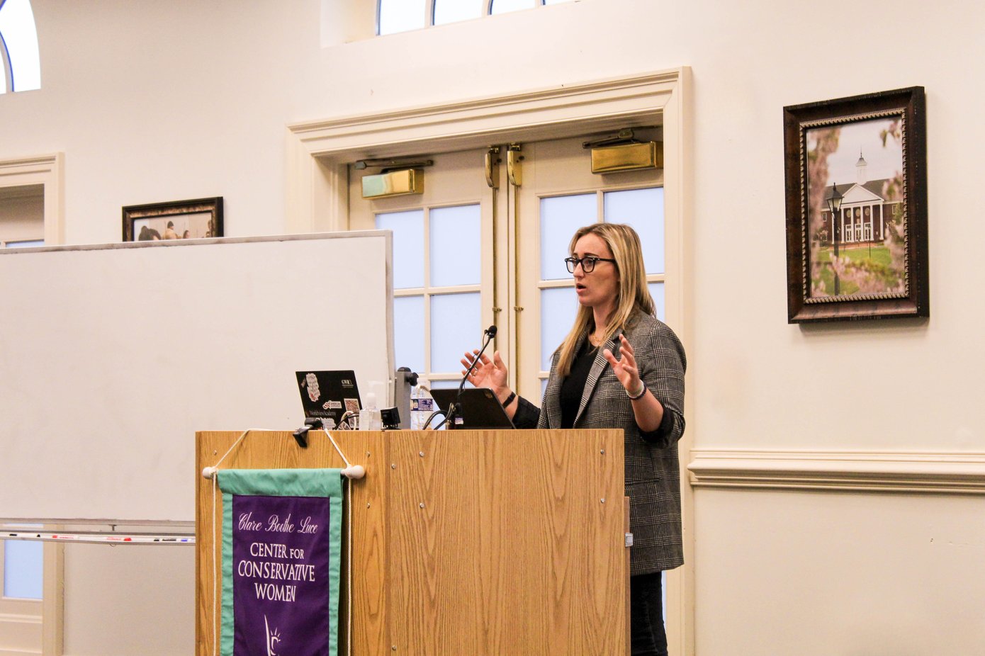 Young Women for America chapter hosts Emily Jashinsky from The Federalist